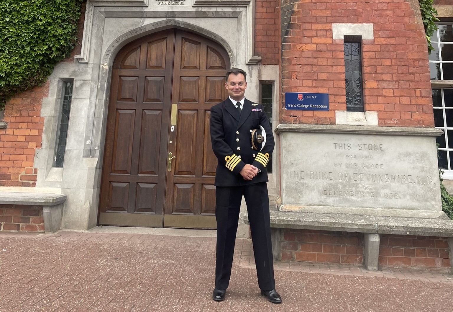 Commander of the Royal Navy Flagship presents Trent College CCF Awards ...